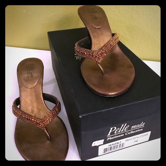 Pelle Moda | Shoes | Pelle Moda Platinum Brown Metallic Size 7 | Poshmark